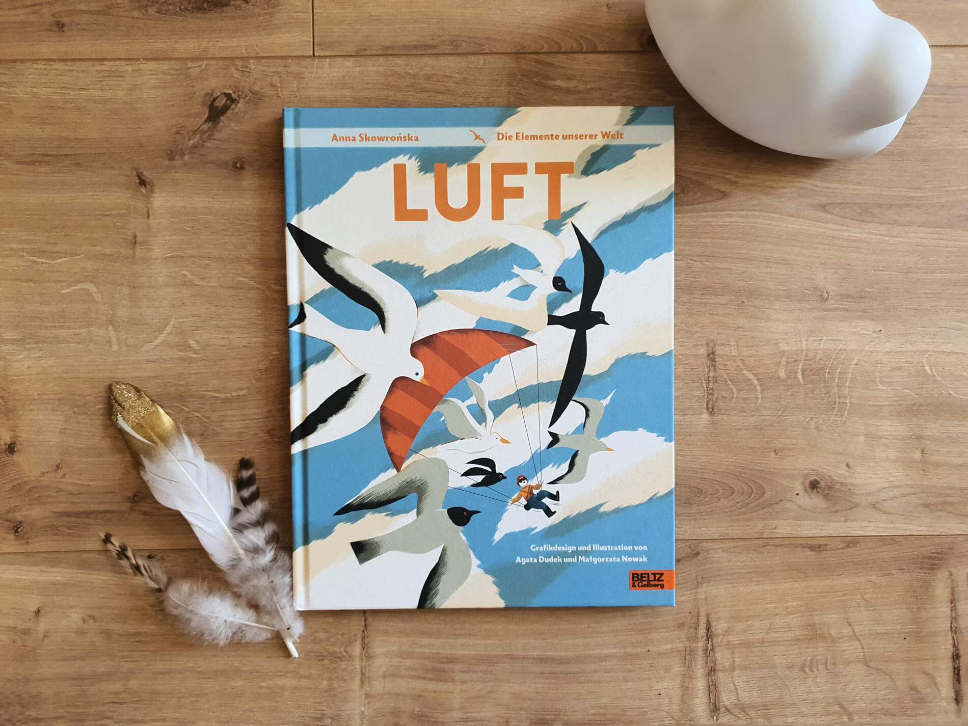 Element Luft: Sachbuch über Wind, Fliegen und mehr - Mutter & Söhnchen